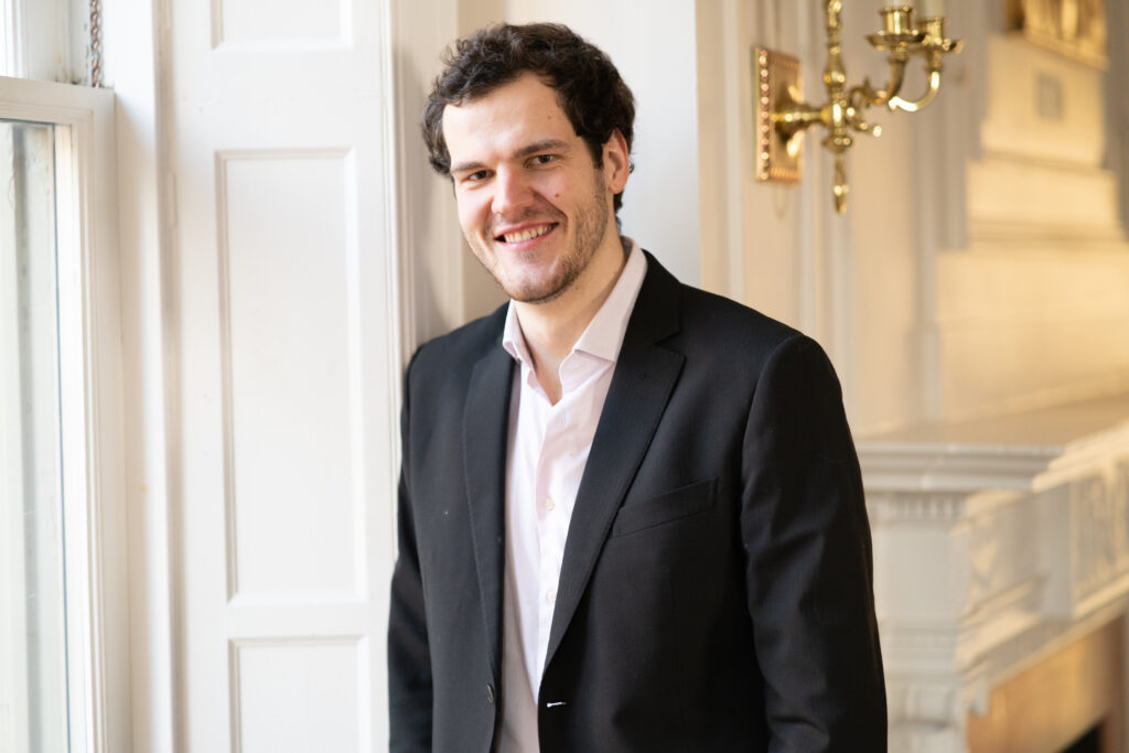 Meet the Student: Q&A with Bass-Baritone Evan Gray - Curtis Institute ...