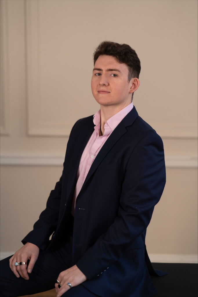 Meet the Student: Q&A with Bass-Baritone Robert Frazier - Curtis ...