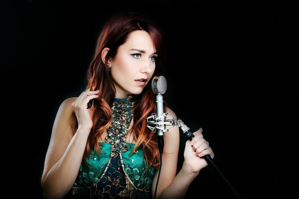 Alumni Highlight: Elizabeth Zharoff (Opera ’12) - Curtis Institute of Music