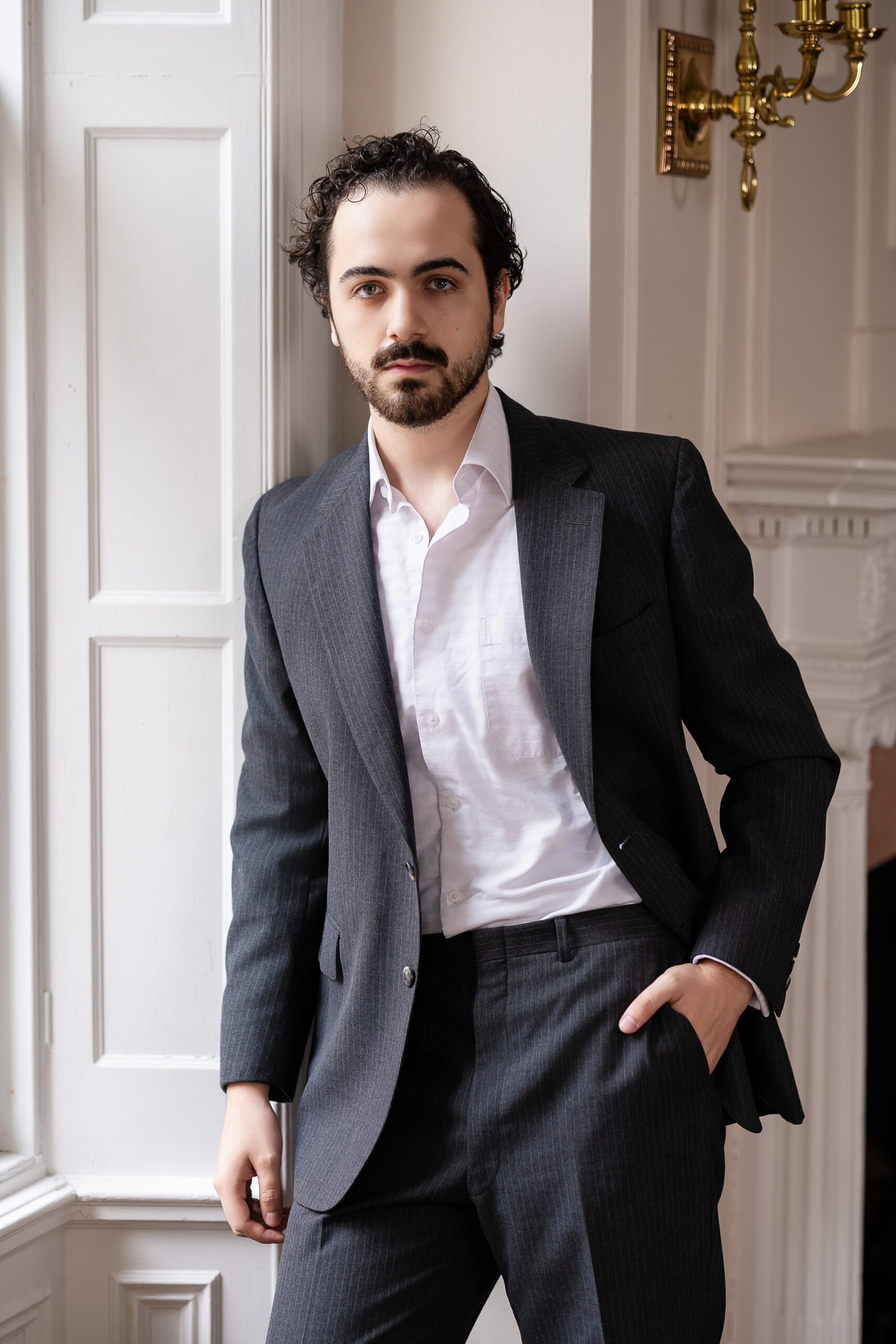 Meet the Student: Q&A with Baritone Emilio Vásquez - Curtis Institute ...